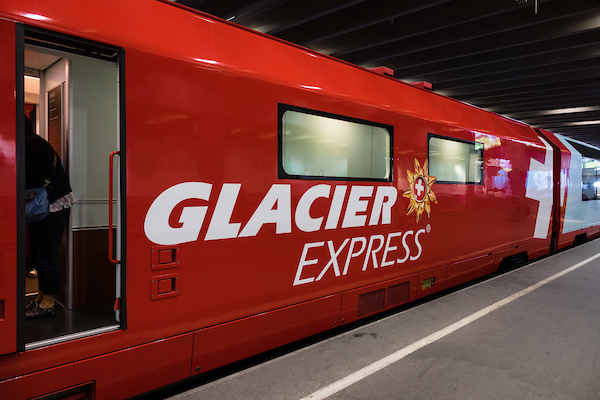 Glacier Express: the world’s slowest and most scenic train - Alpenwild