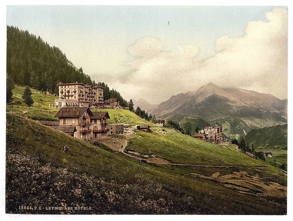 Eight vintage postcards that show off old Switzerland - Alpenwild
