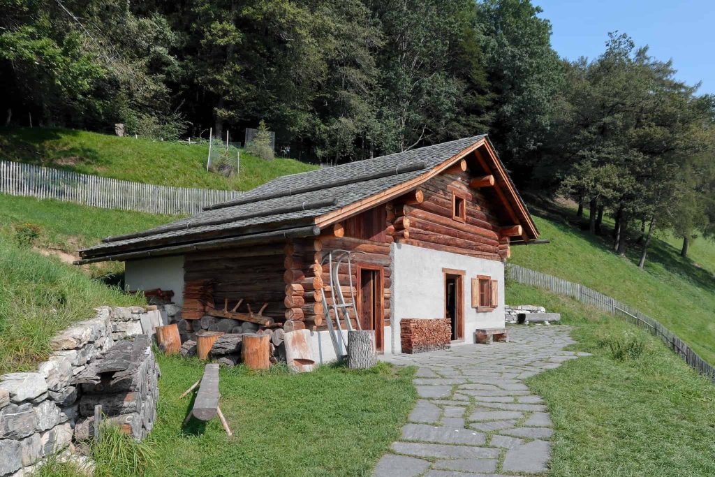 How Switzerland Inspired Great Writers Like J.R.R. Tolkien - Alpenwild